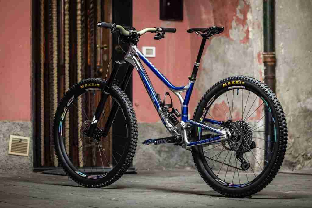 L'Ancillotti Scarab Custom di Sophie Riva per il Trofeo delle Nazioni ...