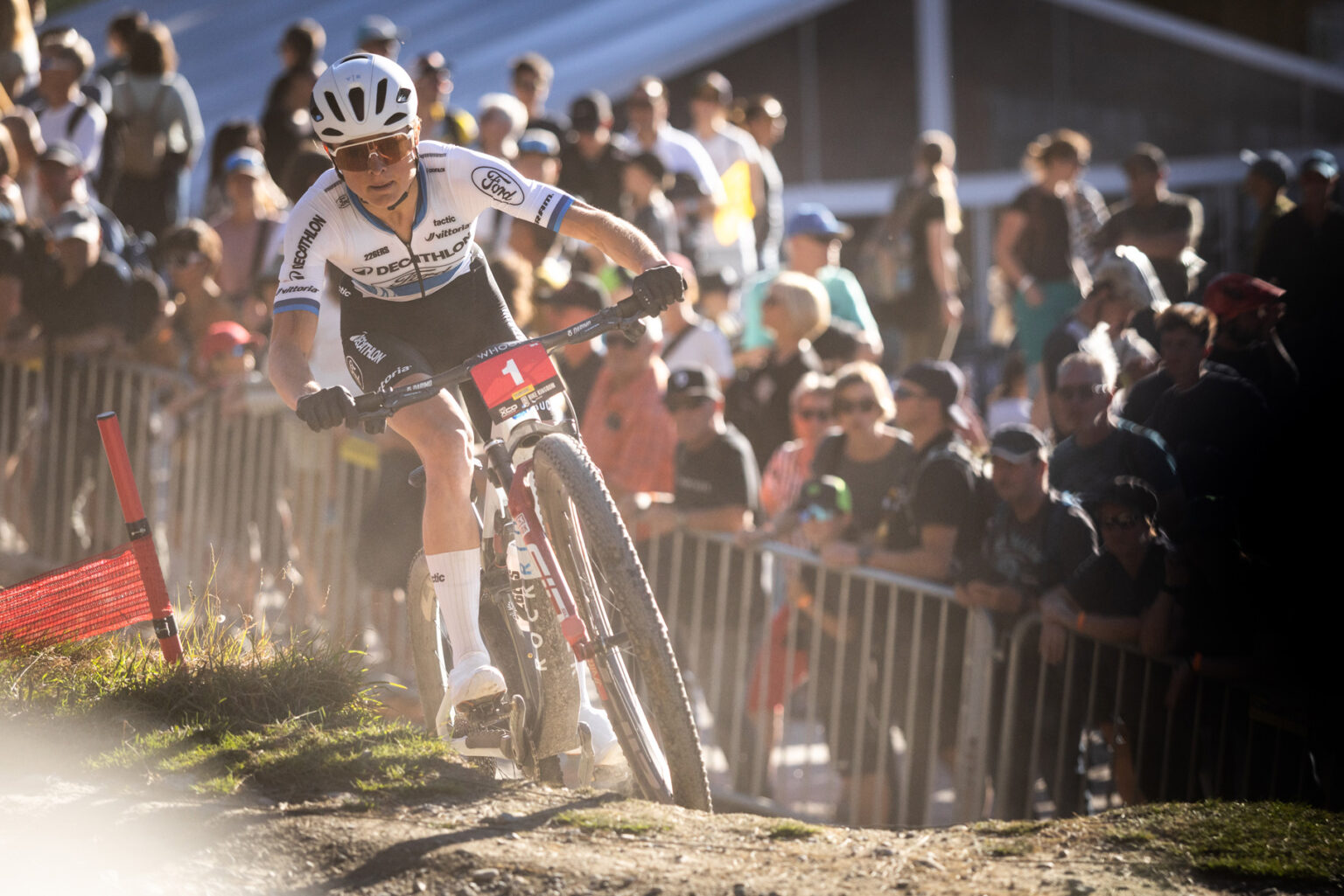 Samara Maxwell announces sabbatical from the 2026 WHOOP UCI Mountain ...
